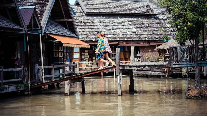 Pattaya: Floating Market Tour with Hotel Transfer & Guide - What to Expect from Your Pattaya Floating Market Tour
