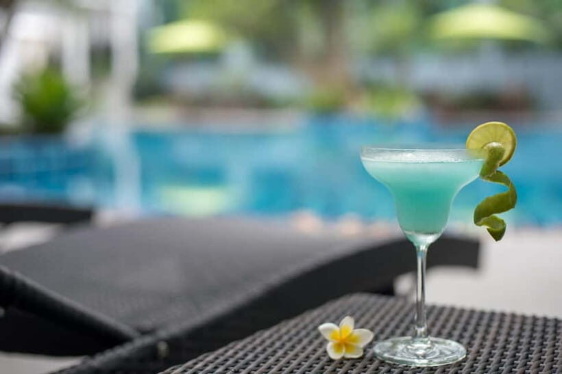 Pattaya: Indigo Bar at Bay Beach Resort Jomtien F&B Packages - The Sum Up