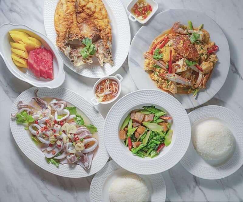 Pattaya: King Seafood Buffet Package - Introduction