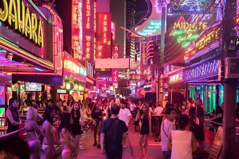 Pattaya Nightlife Tour: Bars, Clubs & Party Like a Local - The Itinerary in Detail