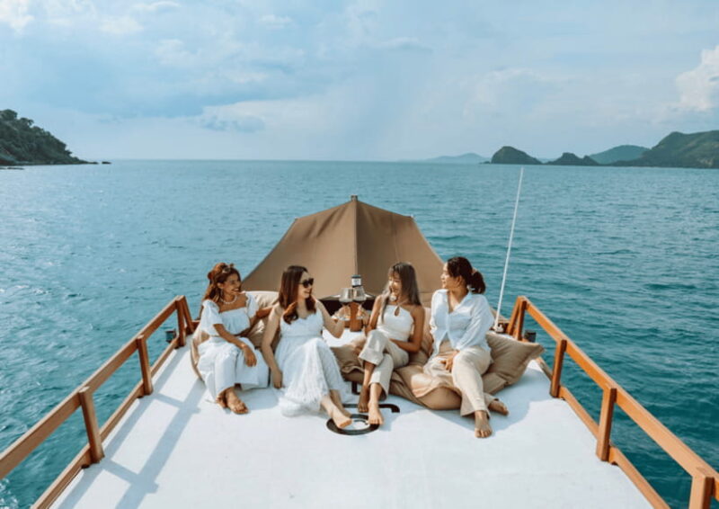 Pattaya: Private Traditional Boat Island Escape in Sattahip - Key Points