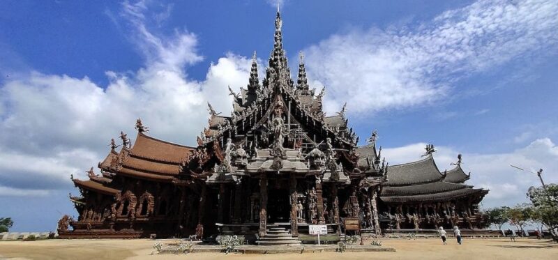 Pattaya: The Sanctuary of Truth Discounted Admission Ticket - The Architectural Marvel
