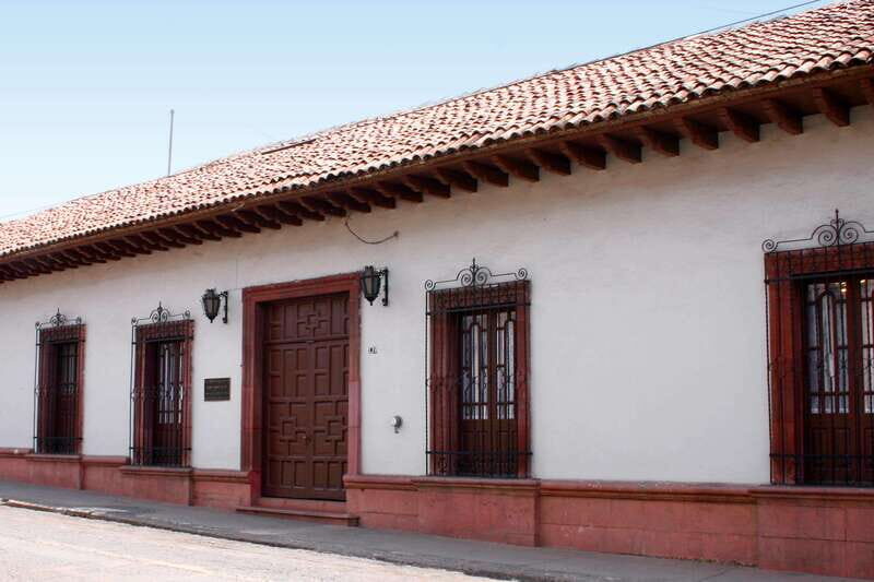 Patzcuaro - Janitzio Tour to watch the "butterfly nets" - Key Points