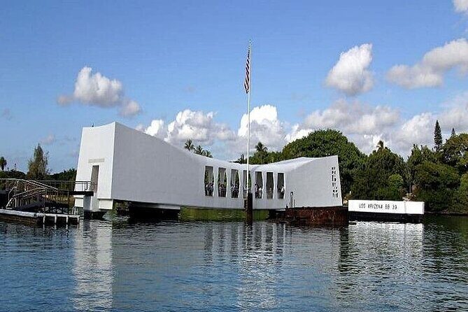 Pearl Harbor & Mini Circle Island Tour from Waikiki - An In-Depth Look at the Tour Itinerary