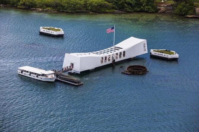 Pearl Harbor Private Tour - Who is this tour best suited for?