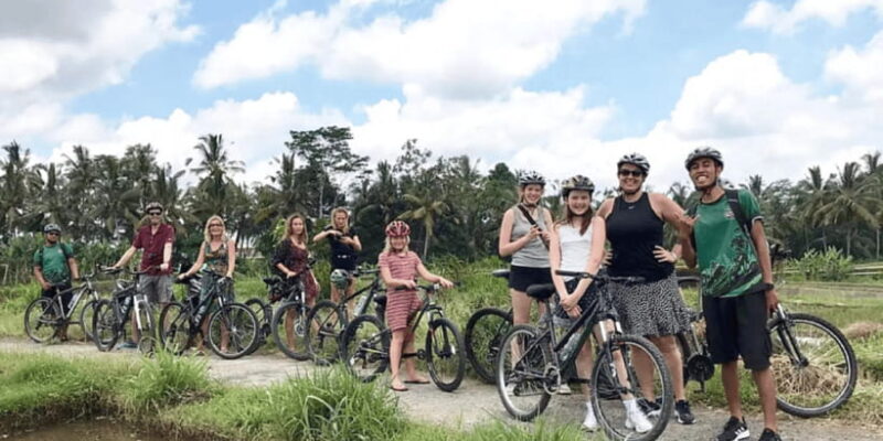 Pedal bike through rice terraces, forests and Lawang caves - What the Experience Feels Like
