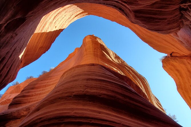 Peek-a-Boo Slot Canyon Small Group Tour from Kanab, Utah! - Key Points