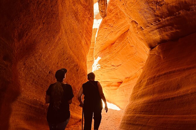 Peek-a-boo Slot Canyon Tour and Sandboarding UTV Adventure - Health and Safety Considerations