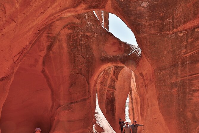 Peekaboo, Spooky and Dry Fork Slot Canyon Tour - Adventure Level and Physical Fitness Requirements