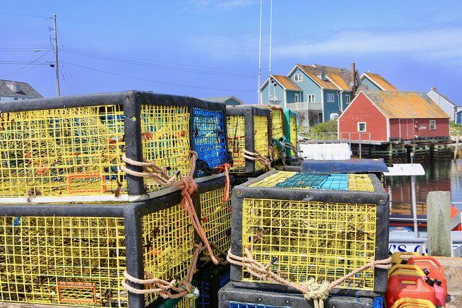 Peggy's Cove Day Trip from Halifax - The Highlights