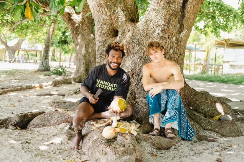 Pele Paradise: Full Day Tour from Port Vila - Traditional Local Cuisine: A Feast for the Senses