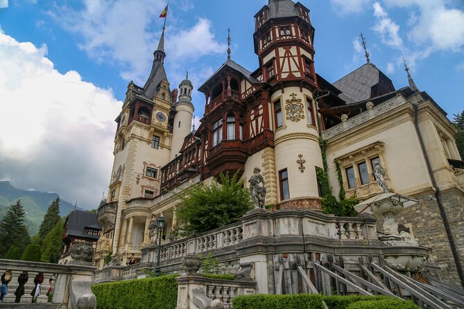 Peles and Cantacuzino Castles Small Group Day Tour from Brasov - Itinerary Breakdown: What to Expect at Each Stop