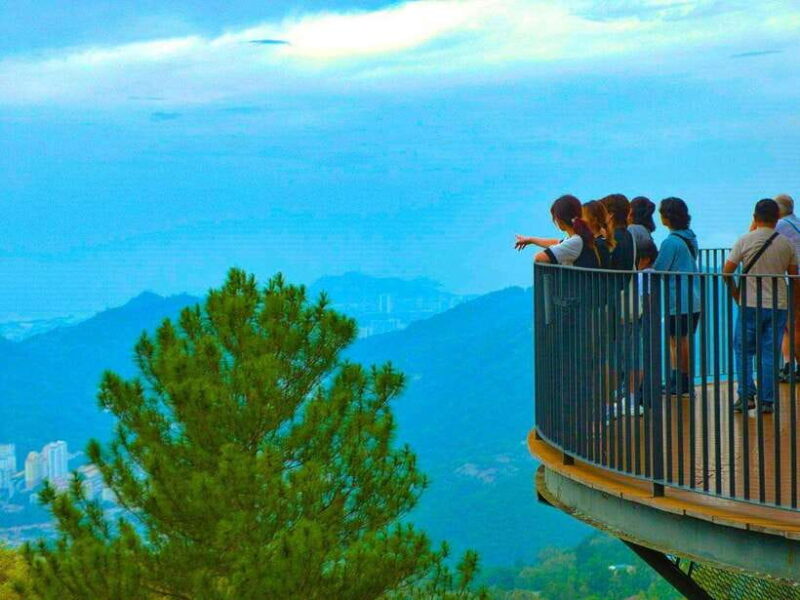 Penang: Kek Lok Si Temple and Penang Hill Guided Tour - Exploring Penang: Kek Lok Si Temple and Penang Hill Guided Tour