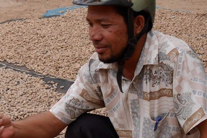 Pepper Farm Guided Tour, Kep/Crab Market, Salt Field &Secret Lake - Who Should Consider This Tour?