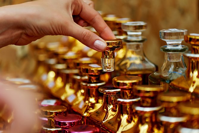 Perfume Masterclass in Florence: Make Your Own Personal Fragrance - Creating Your Personalized Fragrance