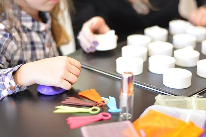 Perfume Workshop for children in Nice - FAQs