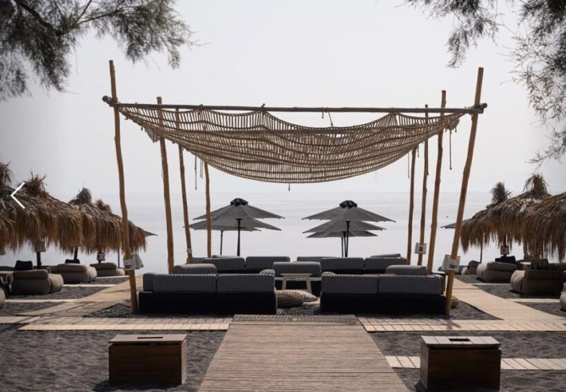 Perivolos: Beach Experience at Wet Stories - The Realities of the Experience