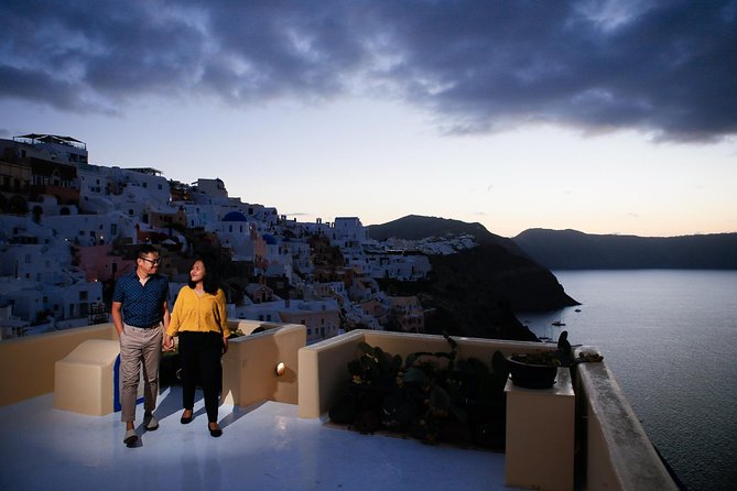 Personal Travel and Vacation Photographer Tour in Santorini - Capturing Unforgettable Moments