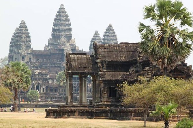 Personalised Angkor Wat Day Tour by an Air-conditioned Car - FAQ