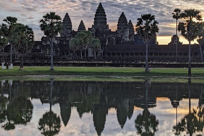 Personalized Angkor Wat Sunrise Day Tour by Tuk Tuk - A Deep Dive into the Experience