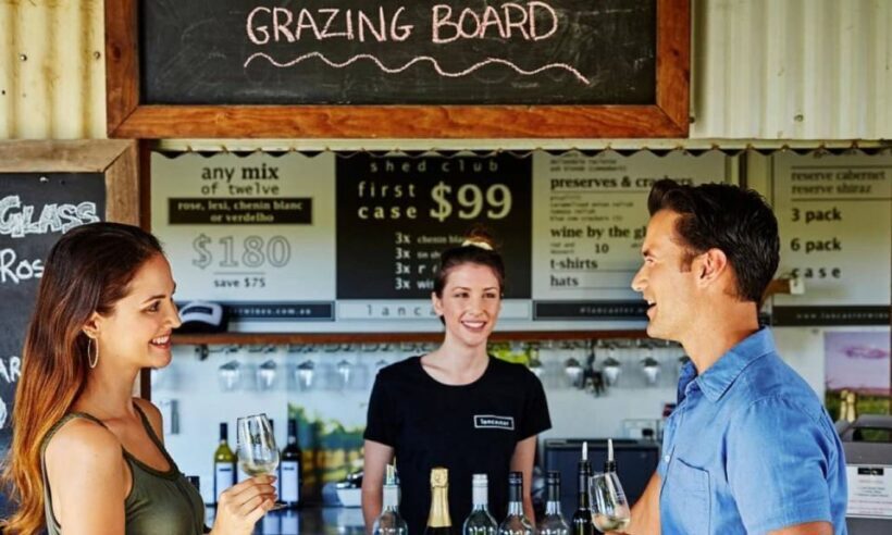 Perth: Pinnacles and Swan Valley Wine Day Tour with Lunch - Starting the Day: Comfort and Convenience