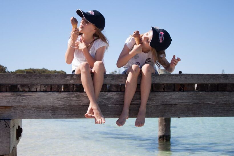 Perth: Rottnest Island Ferry, Bike, Coffee & Lobster Roll - FAQ