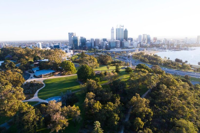 Perth Tailored 3-Hour Private Tour for The Travel Chameleon - Key Points