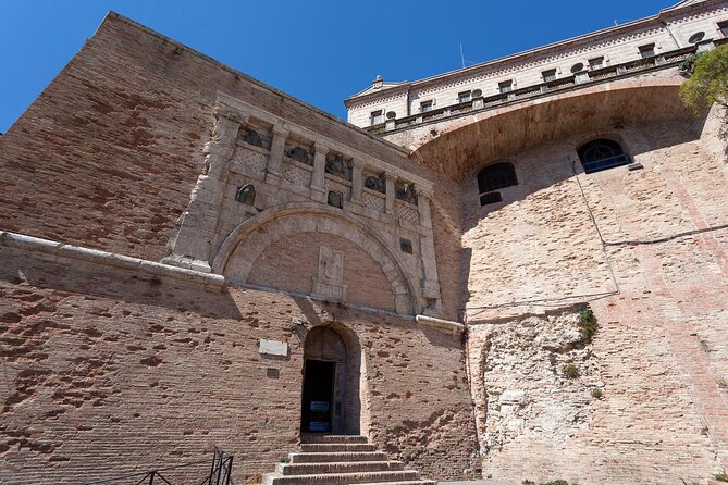 Perugia, from the Etruscans to the Middle Ages and the Renaissance  Private Tour - Authentic Experiences and Hidden Gems