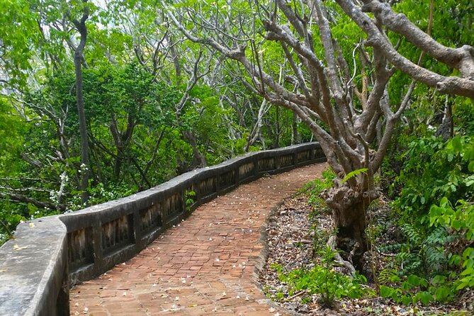 Petchaburi's Historic Palaces and Ancient Temples - Private Tour from Hua Hin - The Sum Up: Is This Tour Right for You?