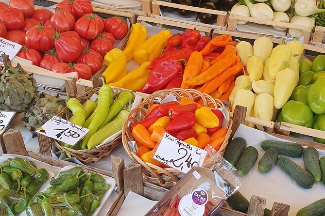 Peters Naschmarkt Enjoyment Walks - Transportation and Meeting Details