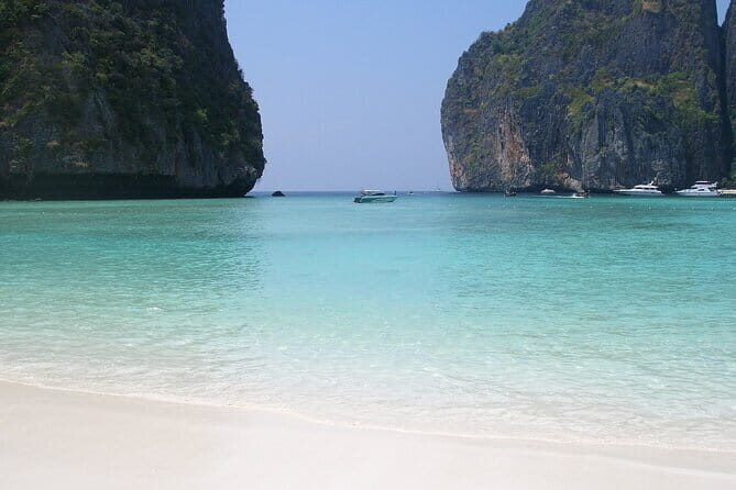 Phi Phi & Bamboo Islands Escape by Luxury Catamaran - FAQ