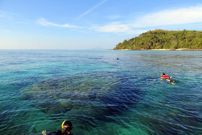 Phi Phi Don & Phi Phi Leh Sunset Trip by Arisa Speed Boat - FAQ
