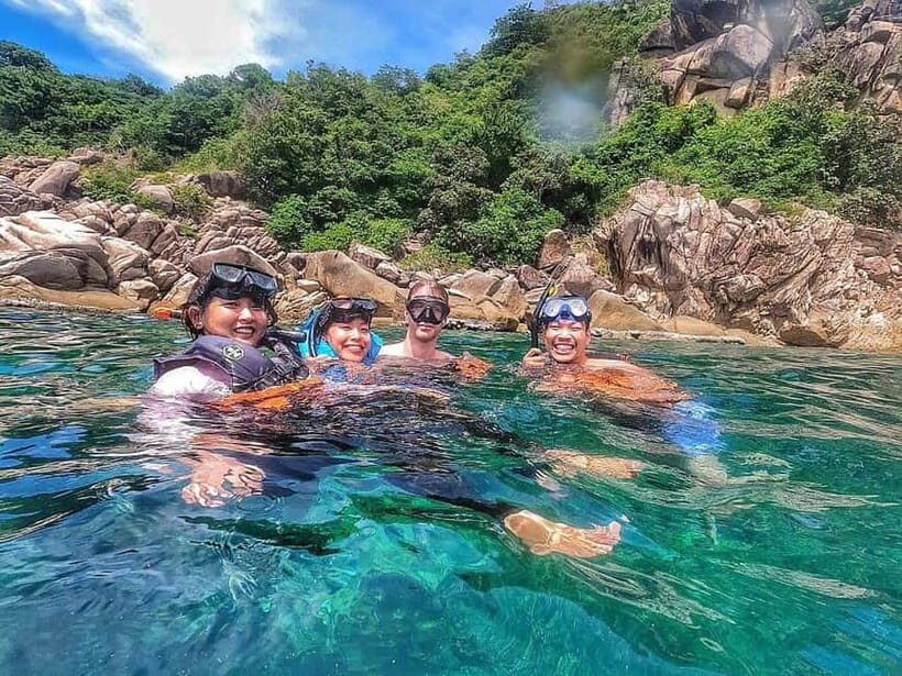 Phi Phi: Full-Day Phi Phi Islands & Sunset Tour by Speedboat - Practical Considerations & Traveler Tips