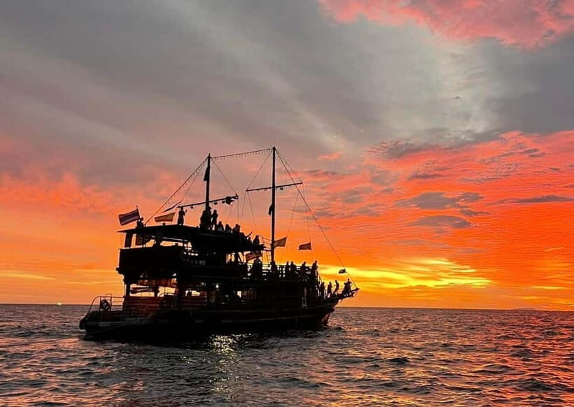 Phi Phi: Pirate Boat with Snorkeling, Kayaking, and Sunset - The Onboard Atmosphere