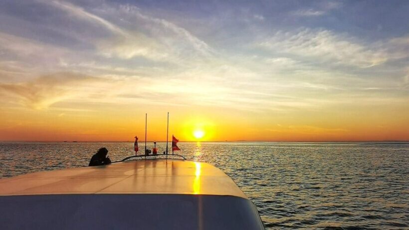 Phi Phi: Sunrise & Beat The Crowds to Maya Bay by Speedboat - FAQs