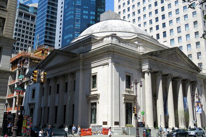 Philadelphia Architecture: Discover Every American Style on a GPS Audio Tour - Summary