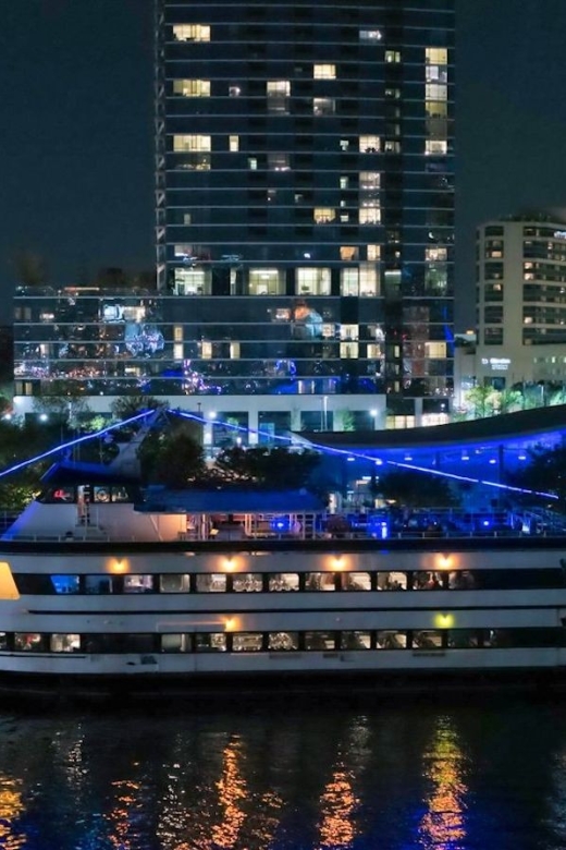 Philadelphia: Christmas Eve Gourmet Brunch or Dinner Cruise - Authentic Feedback from Fellow Travelers