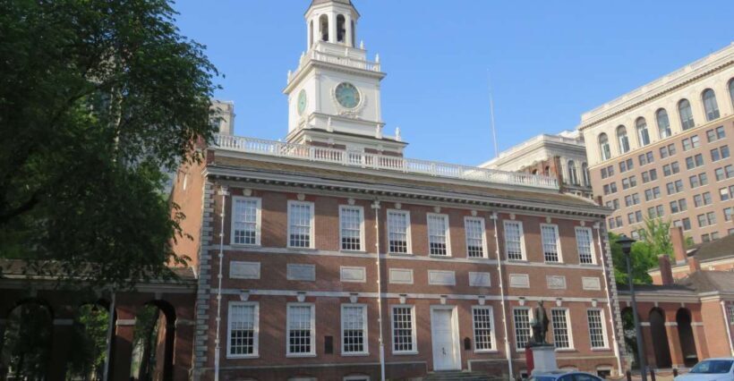 Philadelphia: Colonial Philadelphia Walking Tour - Key Points