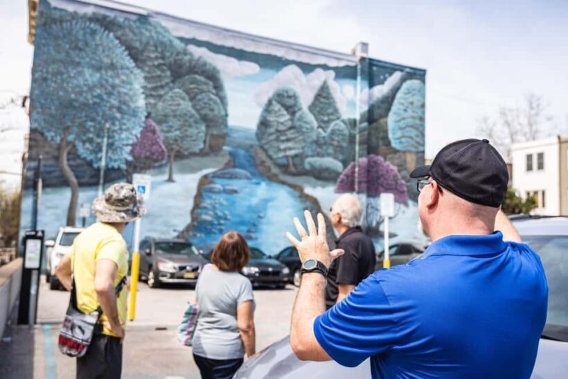 Philadelphia Murals and Street Art Tour with Magic Gardens - FAQ