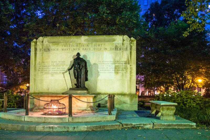 Philadelphia: Phantoms of the Founding Fathers Walking Tour - Key Points