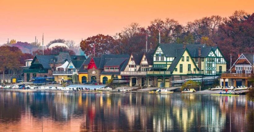Philadelphia: Private custom tour with a local guide - Key Points