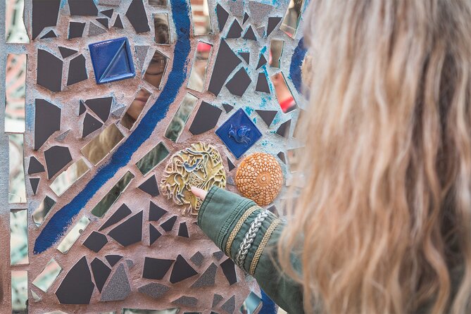 Philadelphia Public Art Tour With Magic Gardens - Discovering Queen Village and Bella Vista Neighborhoods