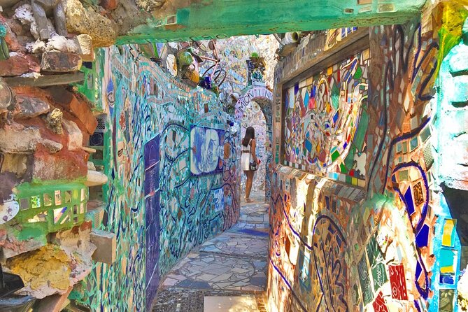 Philadelphia Public Art Tour With Magic Gardens - Engaging With Local Artists and Community Organizations