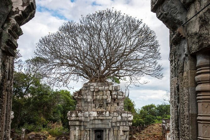 Phnom Bok Mountain Temple Tour from Siem Reap - Introduction: Stepping Off the Beaten Path in Cambodia