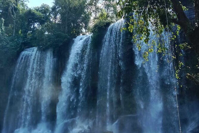 Phnom Kulen Waterfall & Kampong Phluk Village Private Tour - Key Points