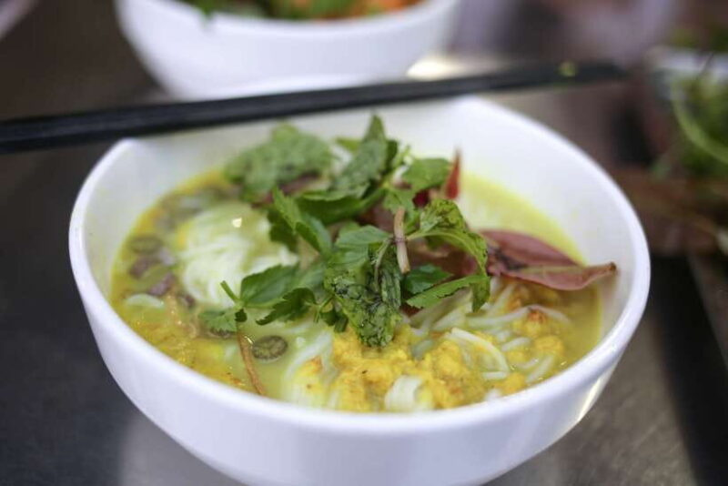 Phnom Penh: Culinary Underground Local Food Tuk-Tuk Tour - Transportation and Group Dynamics