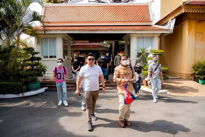 Phnom Penh Full Day Private Tour By Tuk Tuk or Taxi Car - FAQ