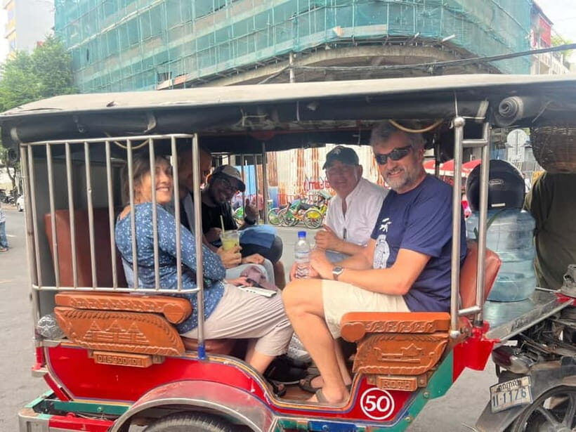 Phnom Penh: Hidden Gems Walking Tour with Local Guide - Authentic Cambodian Experience: What Travelers Say