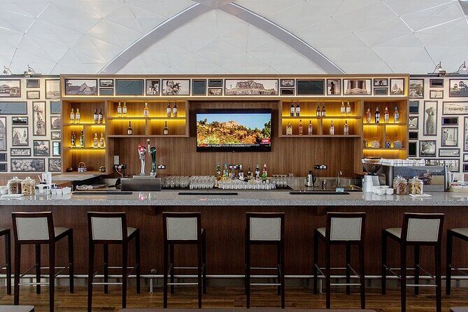 Phnom Penh International Airport Plaza Premium Lounge - Key Points