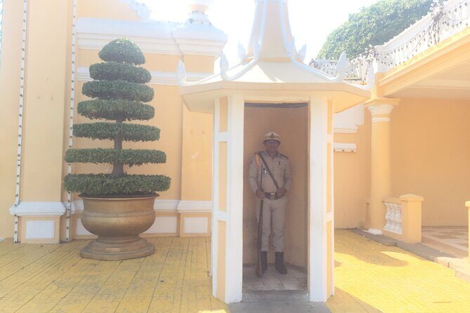 Phnom Penh killing field Private Tour - Why This Tour Offers Good Value